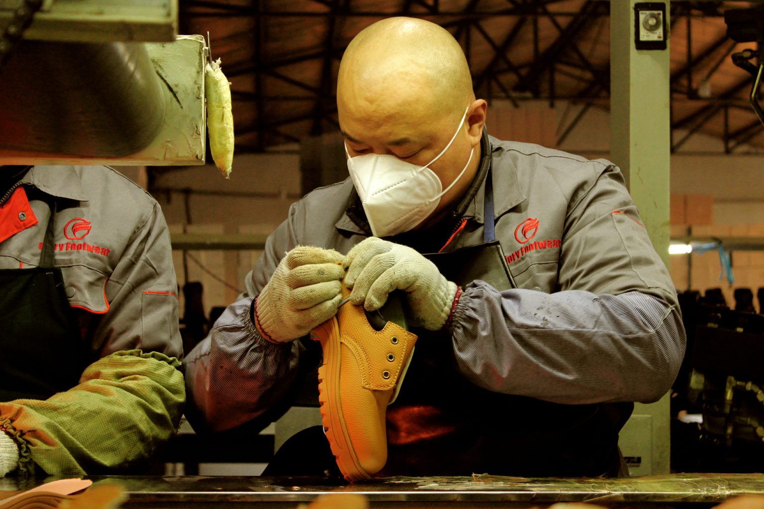 Cold Cement Shoe Production Process - RoadTek