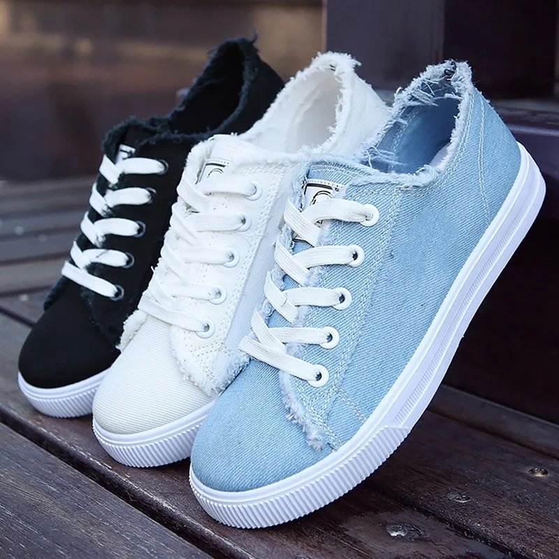 The difference between sneakers and canvas shoes - RoadTek